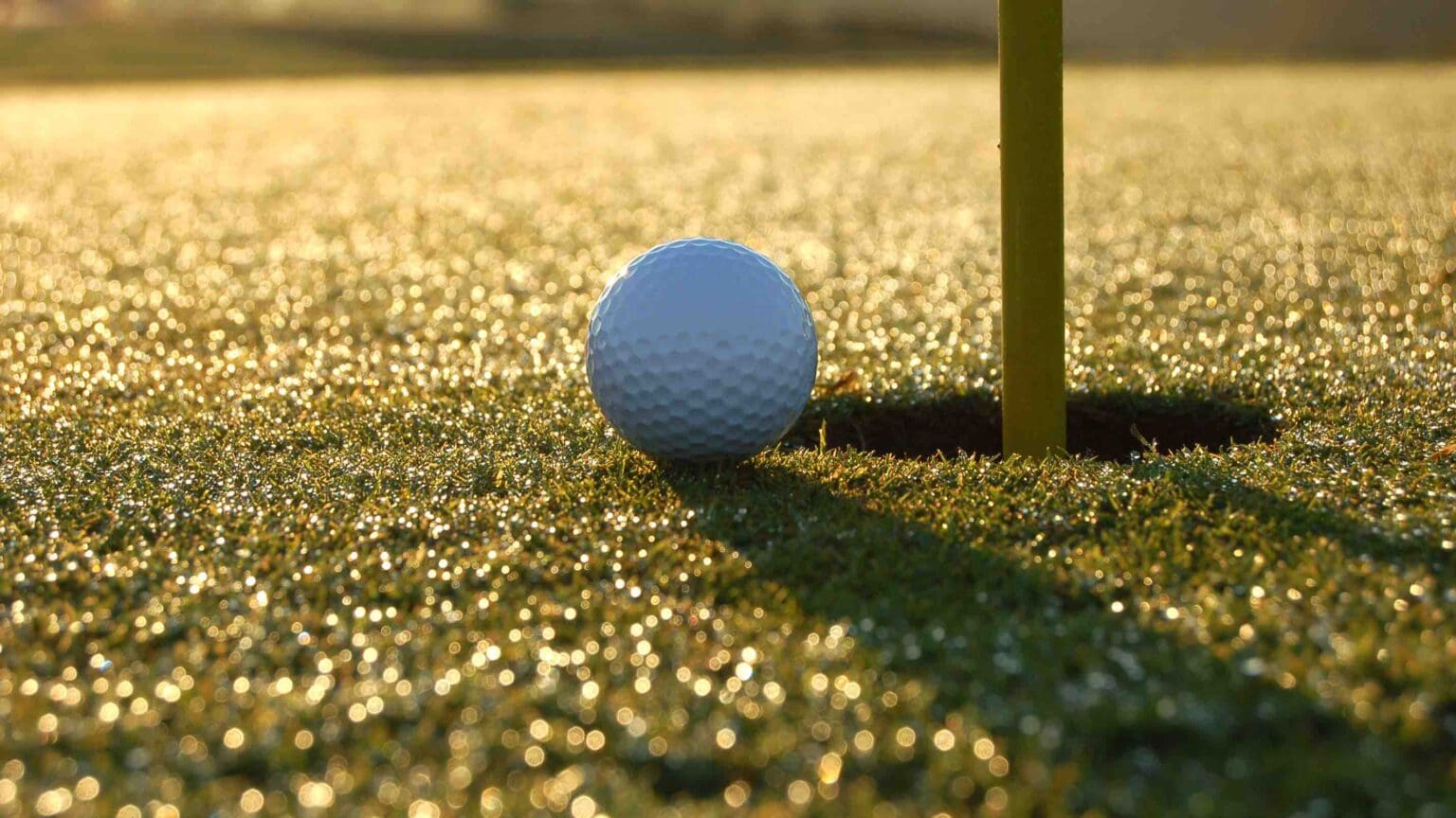 What Is Dew Sweeping in Golf and Why You Need to Do It - Golfchase.com